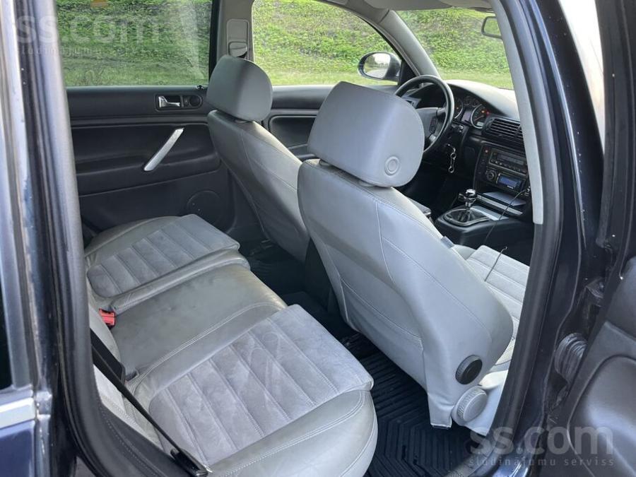 Blue Volkswagen Passat B5 2003 in Riga, with an engine capacity of 1.90 L and mileage of 588 thousand km for 1950 €, photo 9 on AUTOMOTO.COM.LV