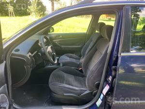 Zils Volkswagen Passat B5 2004 Jelgava, ar dzinēja tilpumu 1.90 L un nobraukumu 291 tūkst. km par 1390 €, foto 14 vietnē AUTOMOTO.COM.LV
