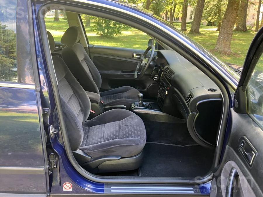 Zils Volkswagen Passat B5 2004 Jelgava, ar dzinēja tilpumu 1.90 L un nobraukumu 291 tūkst. km par 1390 €, foto 16 vietnē AUTOMOTO.COM.LV