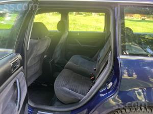 Zils Volkswagen Passat B5 2004 Jelgava, ar dzinēja tilpumu 1.90 L un nobraukumu 291 tūkst. km par 1390 €, foto 17 vietnē AUTOMOTO.COM.LV