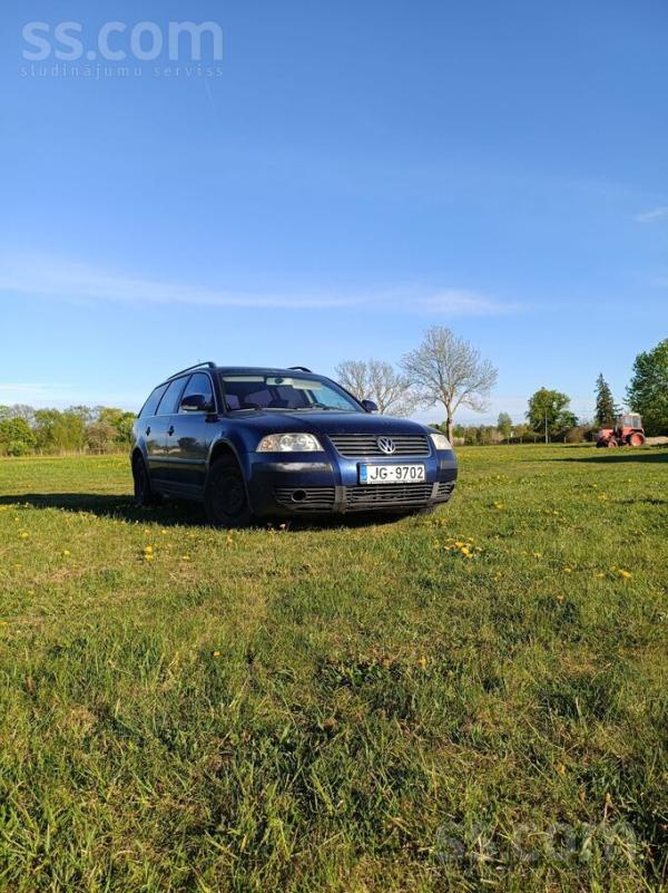 Blue Volkswagen Passat B5 2004 in Ventspils, with an engine capacity of 1.90 L and mileage of 366 thousand km for 450 €, photo 2 on AUTOMOTO.COM.LV