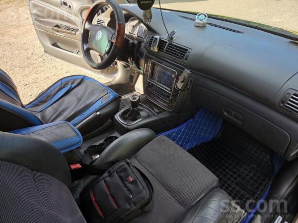 Blue Volkswagen Passat B5 2005 in Daugavpils, with an engine capacity of 2.00 L and mileage of 335 thousand km for 2500 €, photo 9 on AUTOMOTO.COM.LV
