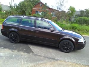 Brown Volkswagen Passat B5 2005 in Rezekne, with an engine capacity of 2.00 L and mileage of 266 thousand km for 1100 €, photo 3 on AUTOMOTO.COM.LV