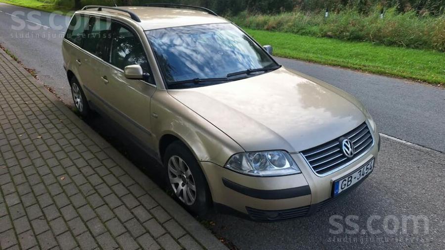 Brown Volkswagen Passat B5 2002 in Liepaja, with an engine capacity of 1.90 L and mileage of 542 thousand km for 1000 €, photo 1 on AUTOMOTO.COM.LV