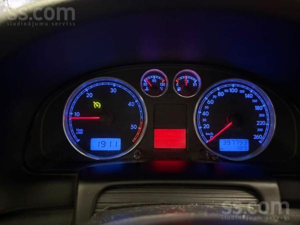 Brūns Volkswagen Passat B5 2002 Balvi, ar dzinēja tilpumu 1.90 L un nobraukumu 398 tūkst. km par 1690 €, foto 8 vietnē AUTOMOTO.COM.LV