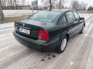 Zaļš Volkswagen Passat B5 1996 Madona, ar dzinēja tilpumu 1.60 L un nobraukumu 231 tūkst. km par 1000 €, foto 5 vietnē AUTOMOTO.COM.LV