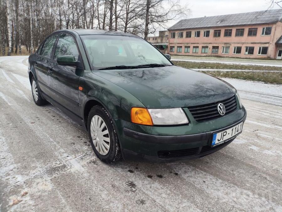 Zaļš Volkswagen Passat B5 1996 Madona, ar dzinēja tilpumu 1.60 L un nobraukumu 231 tūkst. km par 1000 €, foto 11 vietnē AUTOMOTO.COM.LV