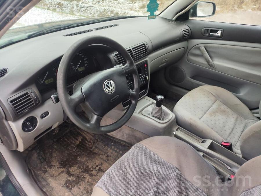 Zaļš Volkswagen Passat B5 1996 Madona, ar dzinēja tilpumu 1.60 L un nobraukumu 231 tūkst. km par 1000 €, foto 14 vietnē AUTOMOTO.COM.LV