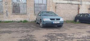 Zaļš Volkswagen Passat B5 1997 Ogre, ar dzinēja tilpumu 1.80 L un nobraukumu 265 tūkst. km par 1050 €, foto 1 vietnē AUTOMOTO.COM.LV