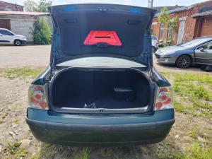 Zaļš Volkswagen Passat B5 1997 Liepāja, ar dzinēja tilpumu 1.80 L un nobraukumu 251 tūkst. km par 1200 €, foto 10 vietnē AUTOMOTO.COM.LV