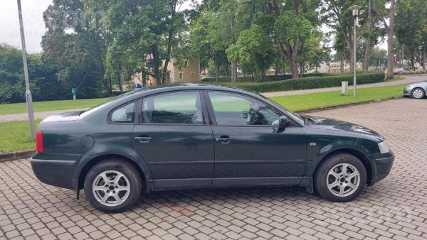 Zaļš Volkswagen Passat B5 1997 Alūksne, ar dzinēja tilpumu 1.80 L un nobraukumu 0 tūkst. km par 1150 €, foto 10 vietnē AUTOMOTO.COM.LV