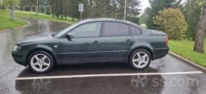 Green Volkswagen Passat B5 1997 in Aluksne, with an engine capacity of 1.90 L and mileage of 428 thousand km for 1200 €, photo 4 on AUTOMOTO.COM.LV