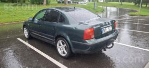Green Volkswagen Passat B5 1997 in Aluksne, with an engine capacity of 1.90 L and mileage of 428 thousand km for 1200 €, photo 5 on AUTOMOTO.COM.LV