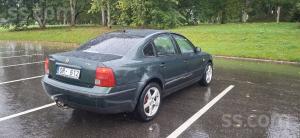 Green Volkswagen Passat B5 1997 in Aluksne, with an engine capacity of 1.90 L and mileage of 428 thousand km for 1200 €, photo 7 on AUTOMOTO.COM.LV