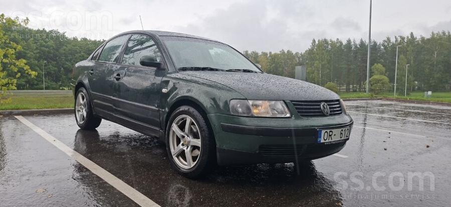 Green Volkswagen Passat B5 1997 in Aluksne, with an engine capacity of 1.90 L and mileage of 428 thousand km for 1200 €, photo 9 on AUTOMOTO.COM.LV