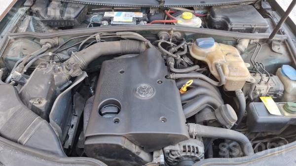 Zaļš Volkswagen Passat B5 2000 Daugavpils, ar dzinēja tilpumu 1.60 L un nobraukumu 217 tūkst. km par 650 €, foto 5 vietnē AUTOMOTO.COM.LV