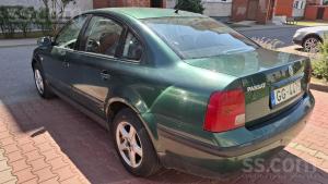 Zaļš Volkswagen Passat B5 2000 Daugavpils, ar dzinēja tilpumu 1.60 L un nobraukumu 217 tūkst. km par 650 €, foto 9 vietnē AUTOMOTO.COM.LV