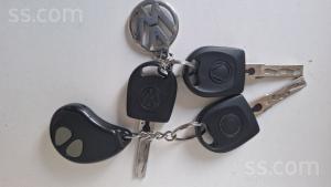 Zaļš Volkswagen Passat B5 2000 Daugavpils, ar dzinēja tilpumu 1.60 L un nobraukumu 217 tūkst. km par 650 €, foto 21 vietnē AUTOMOTO.COM.LV