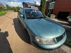 Green Volkswagen Passat B5 2000 in Dobele, with an engine capacity of 1.90 L and mileage of 292 thousand km for 1100 €, photo  on AUTOMOTO.COM.LV