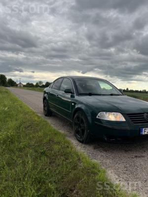 Zaļš Volkswagen Passat B5 2001 Bauska, ar dzinēja tilpumu 1.90 L un nobraukumu 496 tūkst. km par 950 €, foto 5 vietnē AUTOMOTO.COM.LV