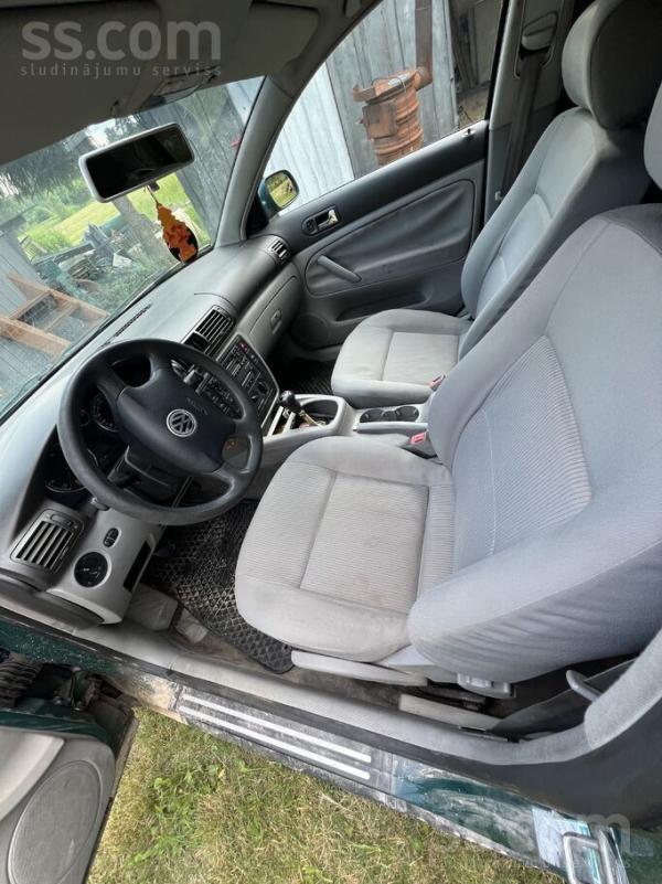 Zaļš Volkswagen Passat B5 2001 Bauska, ar dzinēja tilpumu 1.90 L un nobraukumu 496 tūkst. km par 950 €, foto 5 vietnē AUTOMOTO.COM.LV