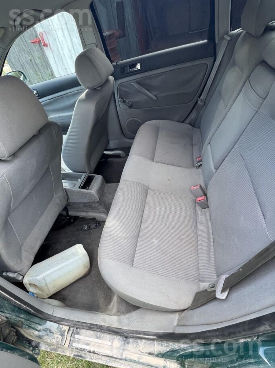 Zaļš Volkswagen Passat B5 2001 Bauska, ar dzinēja tilpumu 1.90 L un nobraukumu 496 tūkst. km par 950 €, foto 7 vietnē AUTOMOTO.COM.LV