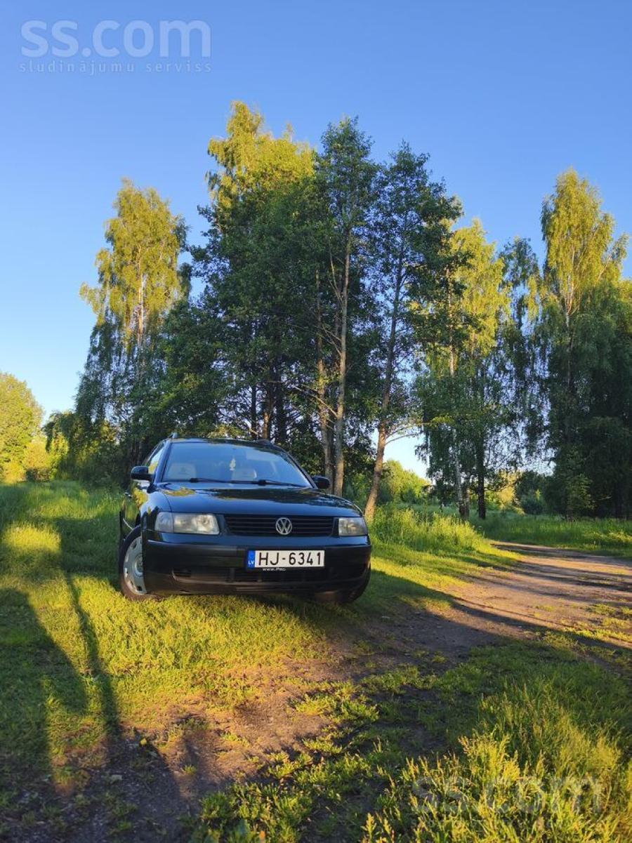 Zaļš Volkswagen Passat B5 1997 Daugavpils, ar dzinēja tilpumu 1.90 L un nobraukumu 448 tūkst. km par 1300 €, foto 3 vietnē AUTOMOTO.COM.LV