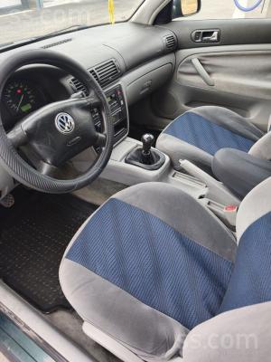 Zaļš Volkswagen Passat B5 1997 Daugavpils, ar dzinēja tilpumu 1.90 L un nobraukumu 448 tūkst. km par 1300 €, foto 7 vietnē AUTOMOTO.COM.LV