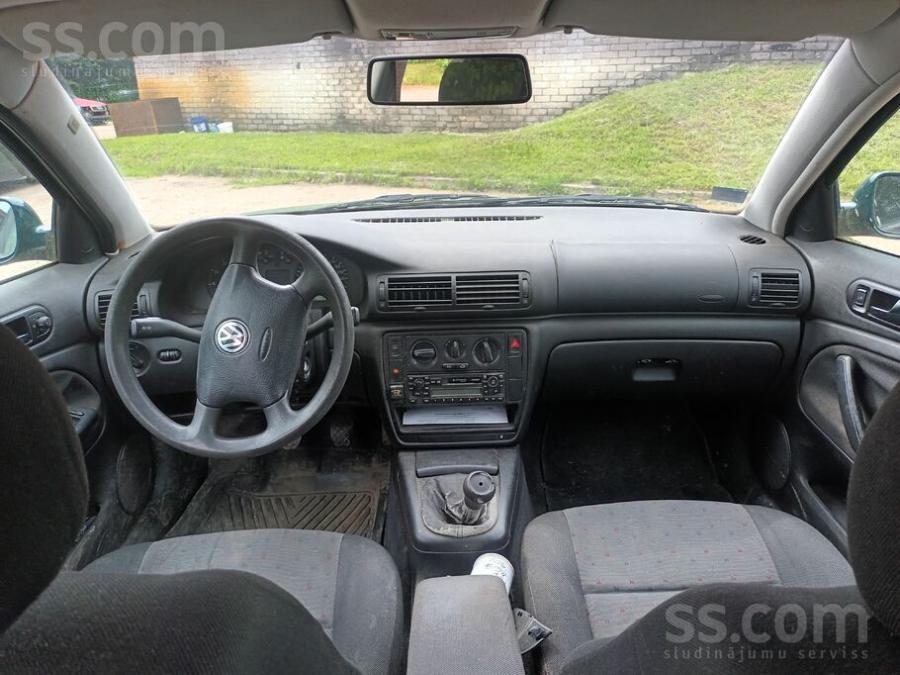 Zaļš Volkswagen Passat B5 1998 Preiļi, ar dzinēja tilpumu 1.80 L un nobraukumu 295 tūkst. km par 500 €, foto 7 vietnē AUTOMOTO.COM.LV
