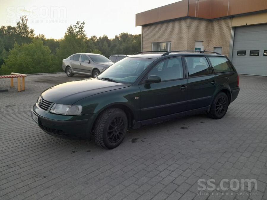 Green Volkswagen Passat B5 1998 in Preili, with an engine capacity of 1.90 L and mileage of 359 thousand km for 1000 €, photo 1 on AUTOMOTO.COM.LV