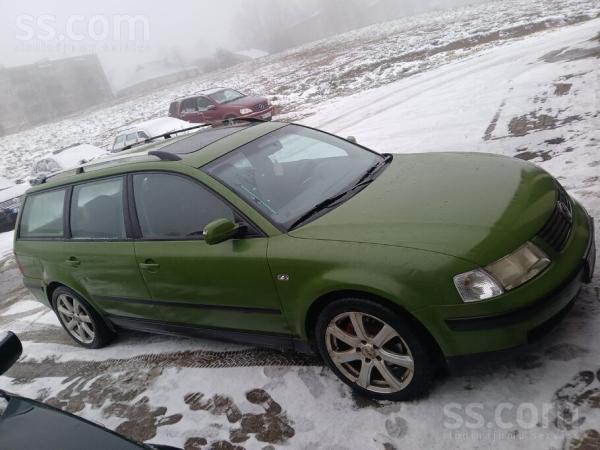 Green Volkswagen Passat B5 1999 in Aluksne, with an engine capacity of 1.90 L and mileage of 605 thousand km for 1030 €, photo 3 on AUTOMOTO.COM.LV