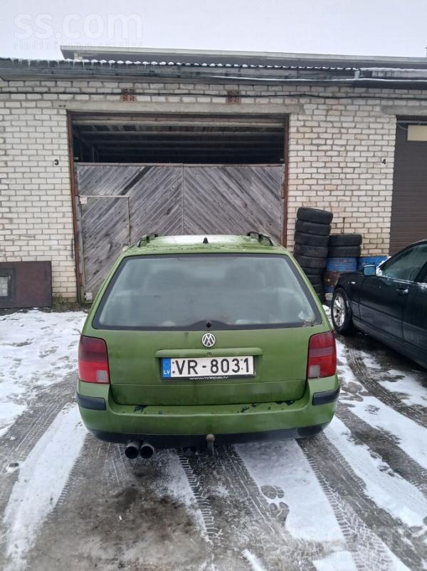 Green Volkswagen Passat B5 1999 in Aluksne, with an engine capacity of 1.90 L and mileage of 605 thousand km for 1030 €, photo 5 on AUTOMOTO.COM.LV