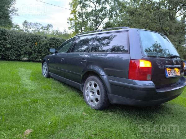 Green Volkswagen Passat B5 1999 in Jelgava, with an engine capacity of 1.90 L and mileage of 454 thousand km for 1700 €, photo 7 on AUTOMOTO.COM.LV