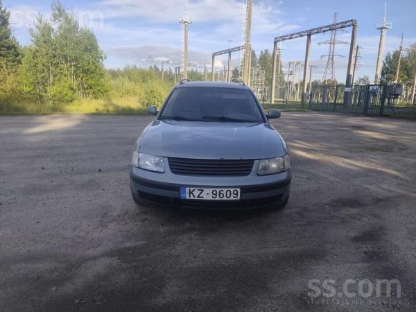 Green Volkswagen Passat B5 1999 in Madona, with an engine capacity of 1.90 L and mileage of 375 thousand km for 1000 €, photo 1 on AUTOMOTO.COM.LV