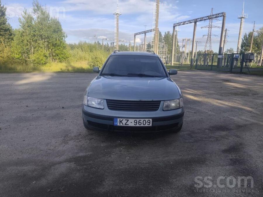 Zaļš Volkswagen Passat B5 1999 Madona, ar dzinēja tilpumu 1.90 L un nobraukumu 375 tūkst. km par 1000 €, foto 1 vietnē AUTOMOTO.COM.LV