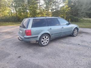 Zaļš Volkswagen Passat B5 1999 Madona, ar dzinēja tilpumu 1.90 L un nobraukumu 375 tūkst. km par 1000 €, foto 5 vietnē AUTOMOTO.COM.LV