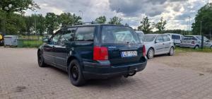 Green Volkswagen Passat B5 2000 in Valmiera, with an engine capacity of 1.80 L and mileage of 332 thousand km for 650 €, photo 5 on AUTOMOTO.COM.LV