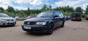 Green Volkswagen Passat B5 2000 in Valmiera, with an engine capacity of 1.80 L and mileage of 332 thousand km for 650 €, photo 7 on AUTOMOTO.COM.LV