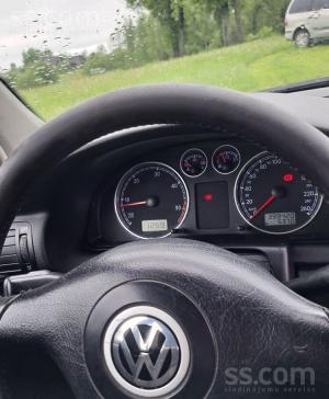 Zaļš Volkswagen Passat B5 2001 Rēzekne, ar dzinēja tilpumu 1.90 L un nobraukumu 400 tūkst. km par 400 €, foto 8 vietnē AUTOMOTO.COM.LV
