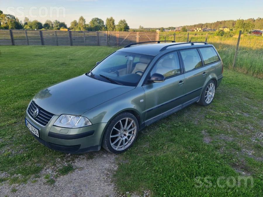 Green Volkswagen Passat B5 2002 in Riga, with an engine capacity of 1.80 L and mileage of 426 thousand km for 1810 €, photo 2 on AUTOMOTO.COM.LV