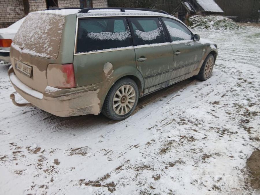 Zaļš Volkswagen Passat B5 2003 Aizkraukle, ar dzinēja tilpumu 1.90 L un nobraukumu 492 tūkst. km par 1200 €, foto 1 vietnē AUTOMOTO.COM.LV