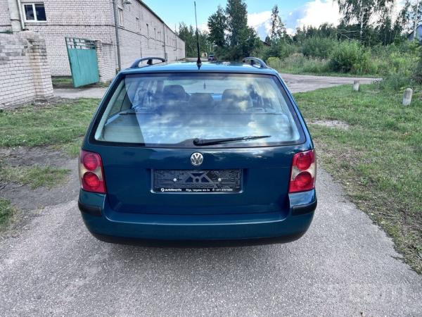 Zaļš Volkswagen Passat B5 2003 Daugavpils, ar dzinēja tilpumu 1.90 L un nobraukumu 281 tūkst. km par 2249 €, foto 8 vietnē AUTOMOTO.COM.LV