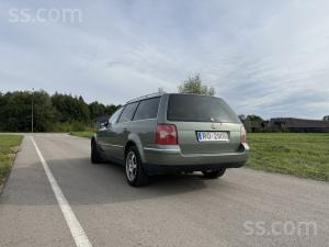 Green Volkswagen Passat B5 2003 in Riga, with an engine capacity of 1.80 L and mileage of 220 thousand km for 2500 €, photo 7 on AUTOMOTO.COM.LV