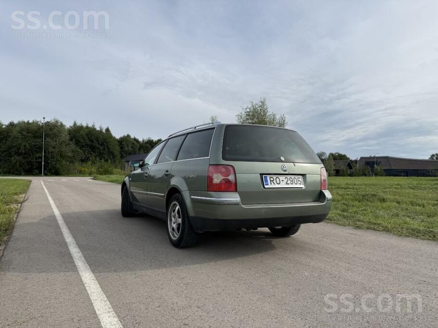 Green Volkswagen Passat B5 2003 in Riga, with an engine capacity of 1.80 L and mileage of 220 thousand km for 2500 €, photo 7 on AUTOMOTO.COM.LV