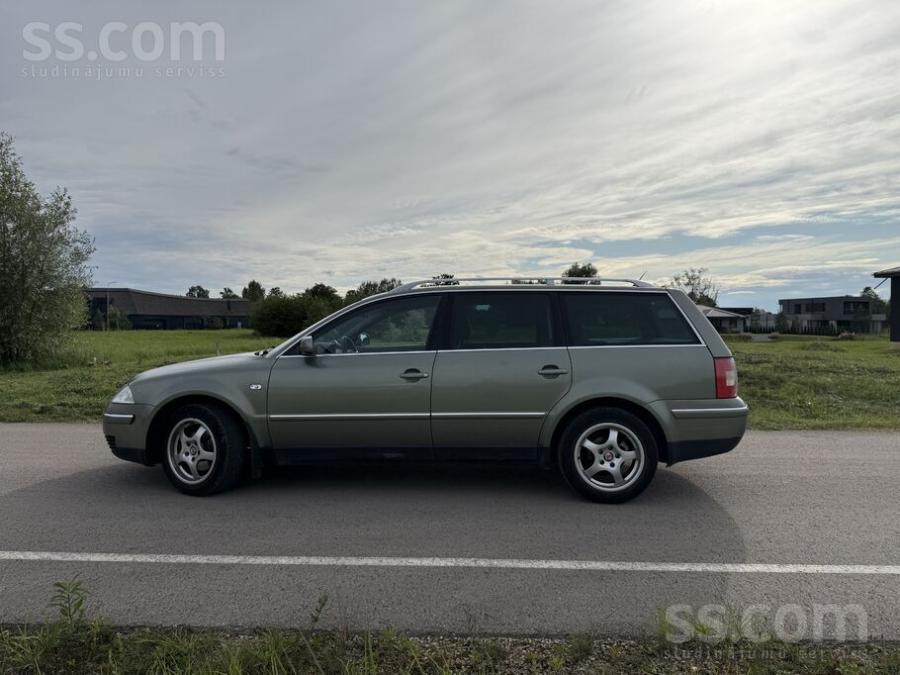Green Volkswagen Passat B5 2003 in Riga, with an engine capacity of 1.80 L and mileage of 220 thousand km for 2500 €, photo 8 on AUTOMOTO.COM.LV
