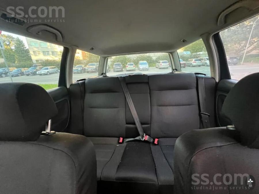 Zaļš Volkswagen Passat B5 2003 Rīga, ar dzinēja tilpumu 1.90 L un nobraukumu 357 tūkst. km par 1200 €, foto 4 vietnē AUTOMOTO.COM.LV