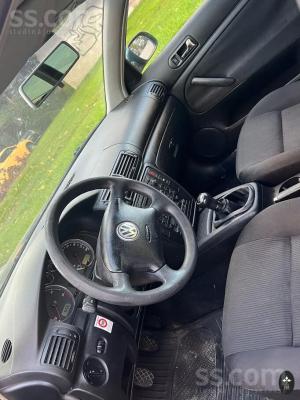 Zaļš Volkswagen Passat B5 2003 Rīga, ar dzinēja tilpumu 1.90 L un nobraukumu 357 tūkst. km par 1200 €, foto 5 vietnē AUTOMOTO.COM.LV