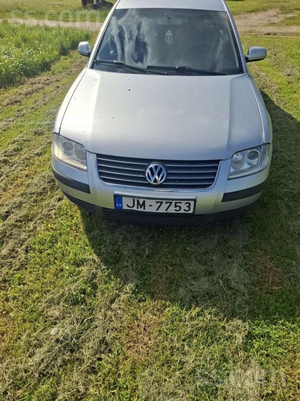 Pelēks Volkswagen Passat B5 2002 Preiļi, ar dzinēja tilpumu 1.90 L un nobraukumu 300 tūkst. km par 575 €, foto 2 vietnē AUTOMOTO.COM.LV