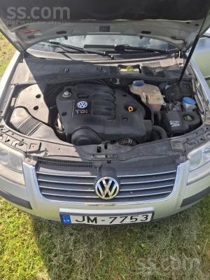 Pelēks Volkswagen Passat B5 2002 Preiļi, ar dzinēja tilpumu 1.90 L un nobraukumu 300 tūkst. km par 575 €, foto 4 vietnē AUTOMOTO.COM.LV
