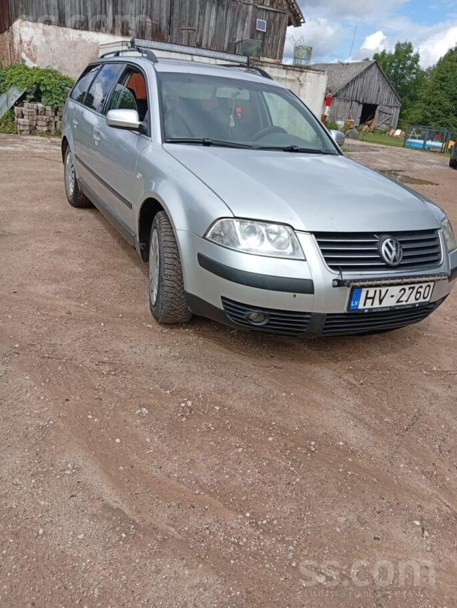 Серый Фольксваген Пассат Б5 2003 в Тукумс, объемом двигателя 1.90 л и пробегом 414 тыс. км за 1450 €, фото 1 на AUTOMOTO.COM.LV